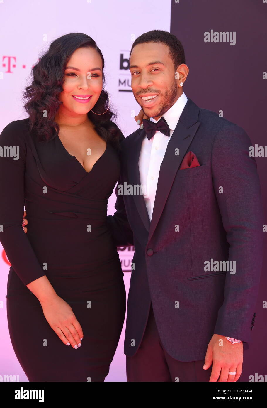 Eudoxie Mbouguiengue High Resolution Stock Photography and Images - Alamy