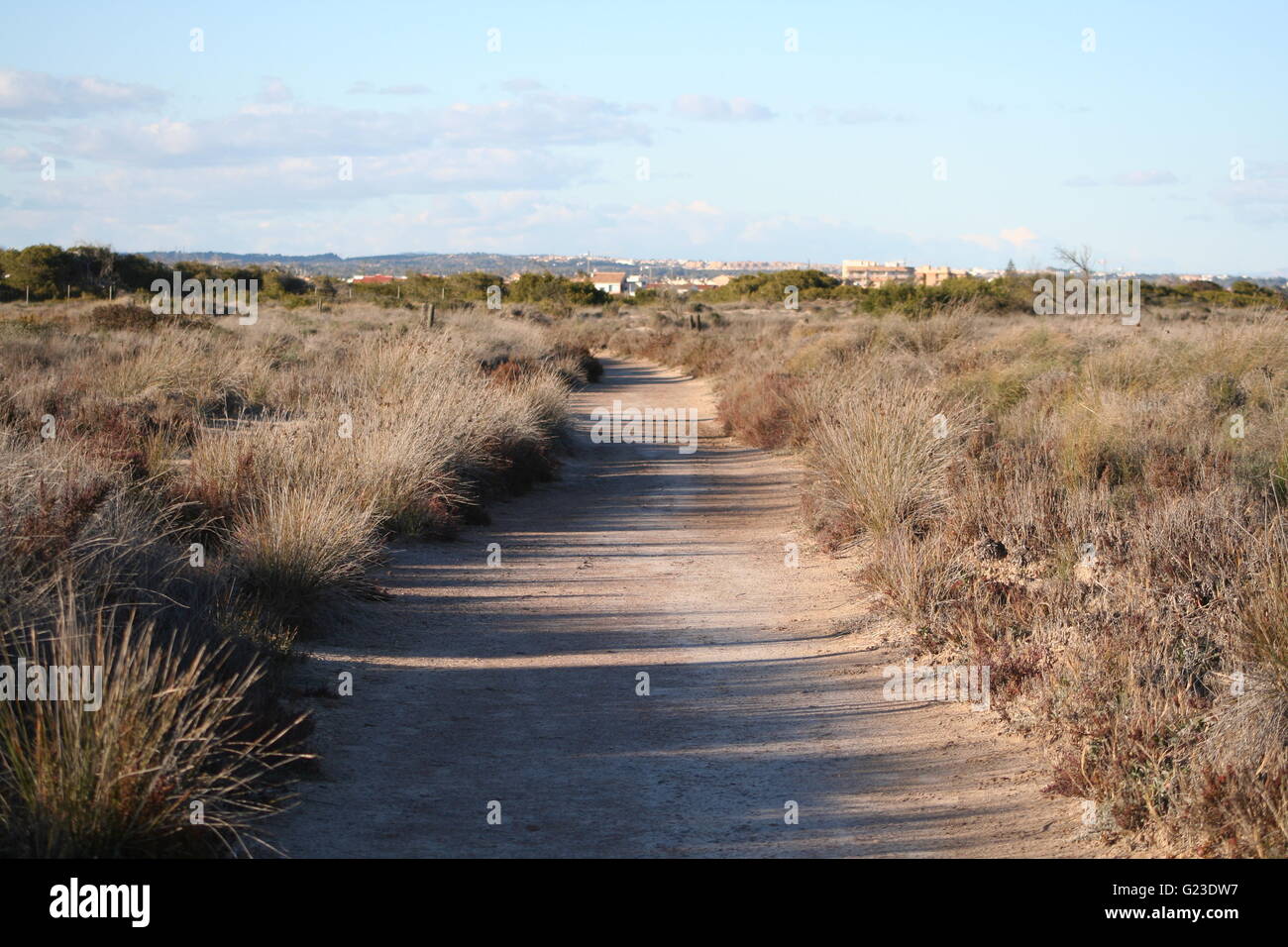 Sandy path hi-res stock photography and images - Alamy