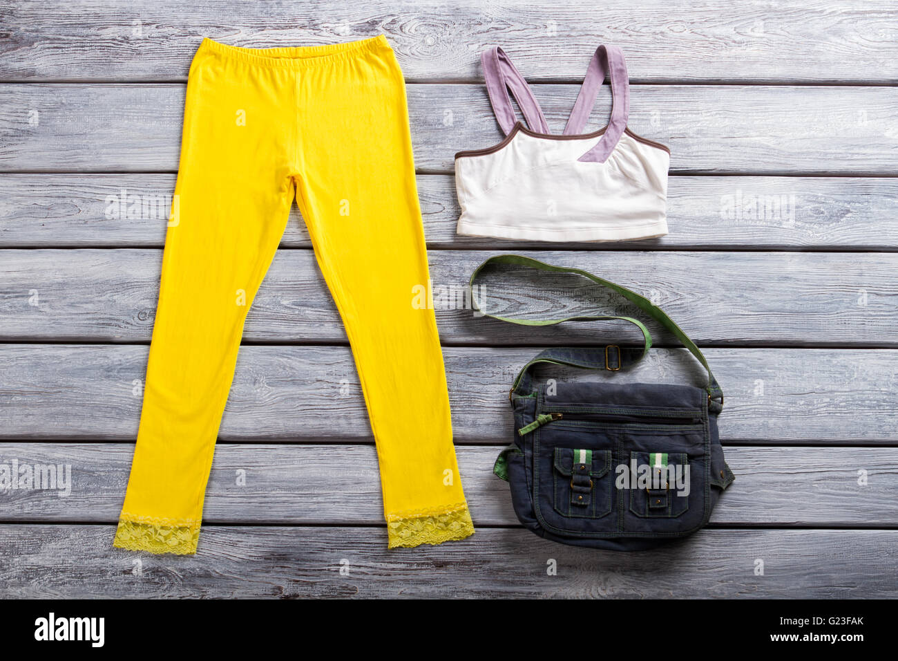 Girl short pants hi-res stock photography and images - Alamy