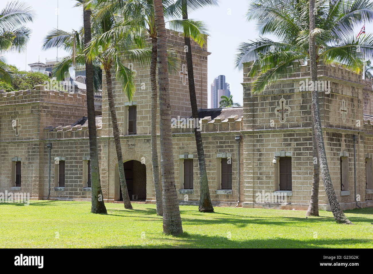 Architecture army barracks building hi-res stock photography and images ...