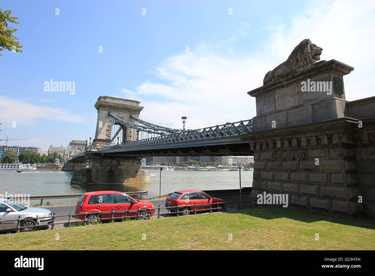 Hill street bridge hi-res stock photography and images - Alamy
