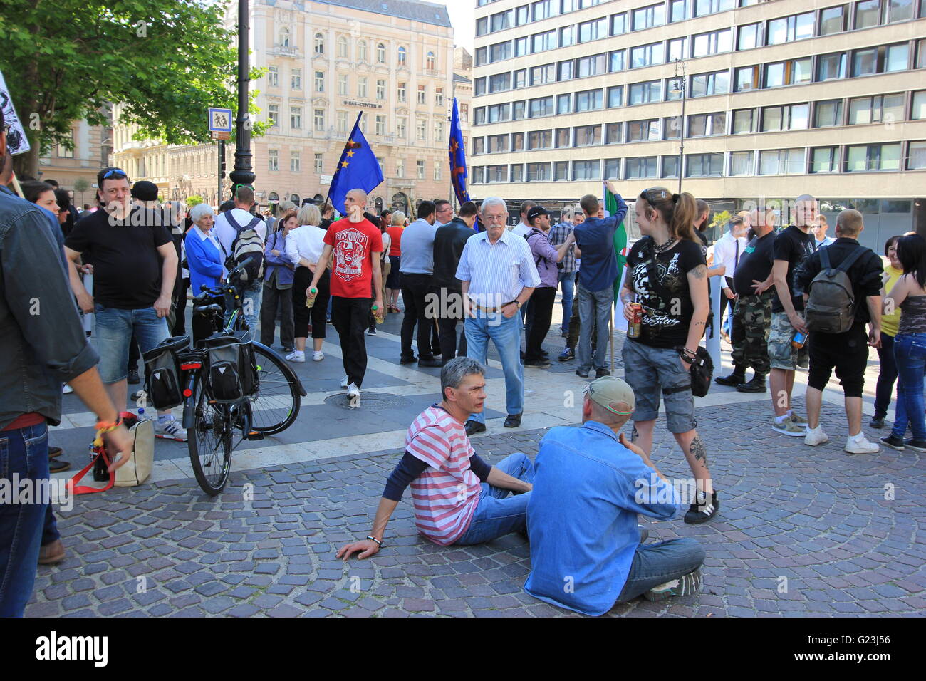 A far right movement, protesting against Muslims and Europe, Budapest ...