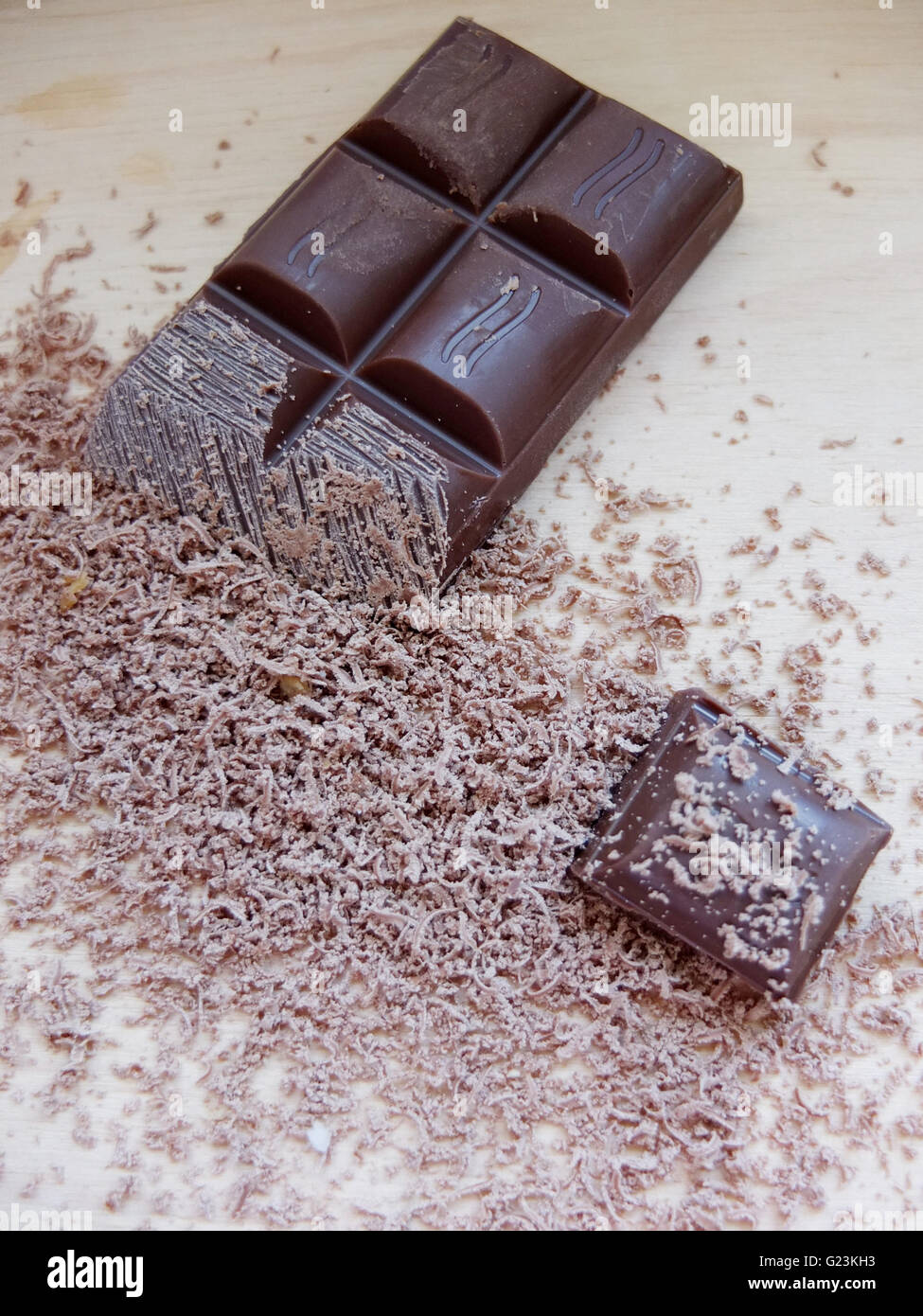 a grated bar of chocolate Stock Photo - Alamy