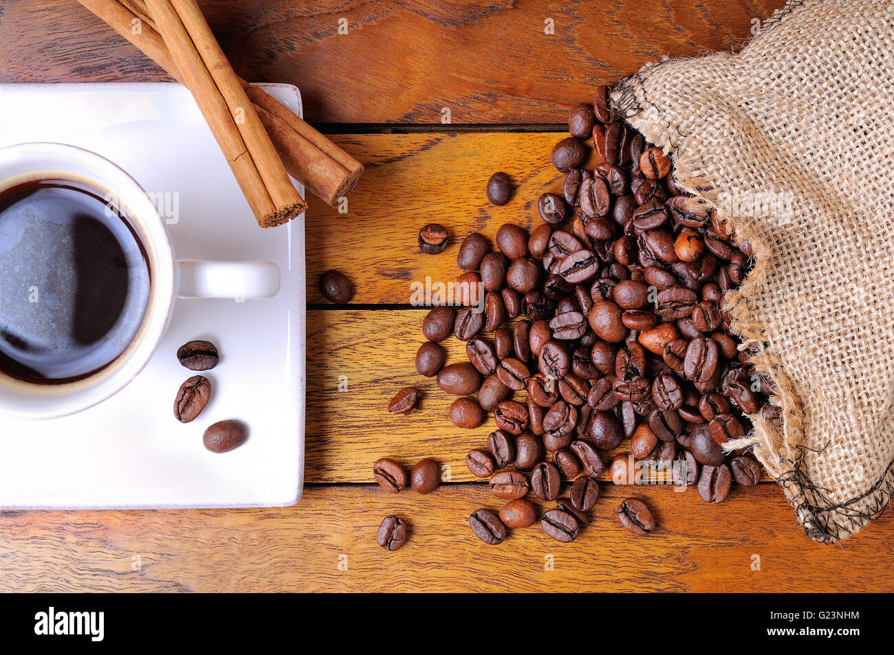 Coffee beans cup sack hi-res stock photography and images - Alamy