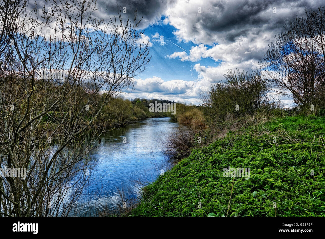 A stretch of the River Wye painted by the artist Brian Hatton Stock ...