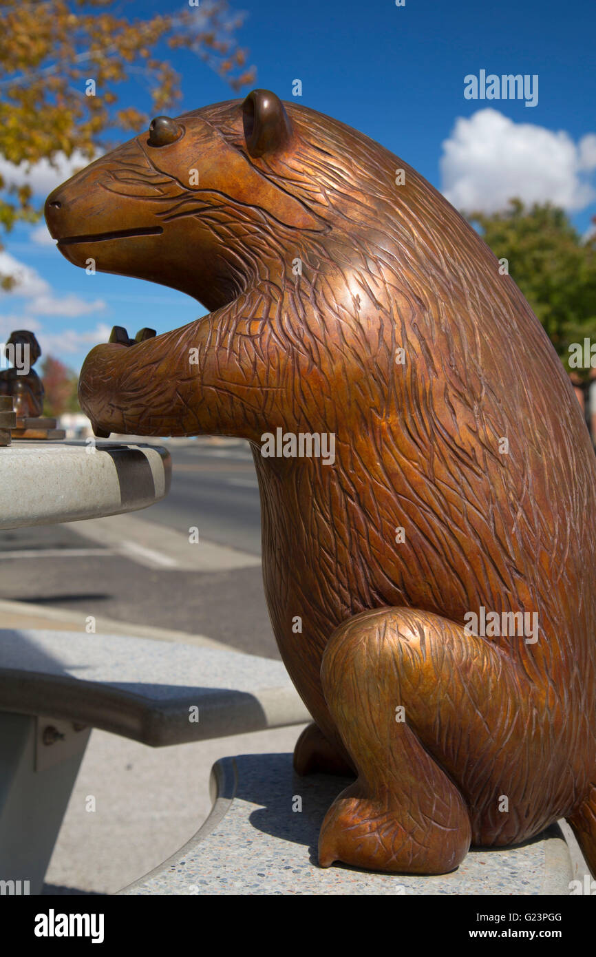 Wild Life bronze sculpture, Connell, Washington Stock Photo - Alamy
