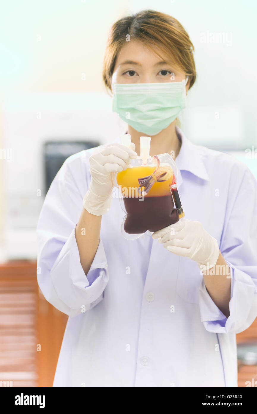 Blood bag hospital hi-res stock photography and images - Alamy