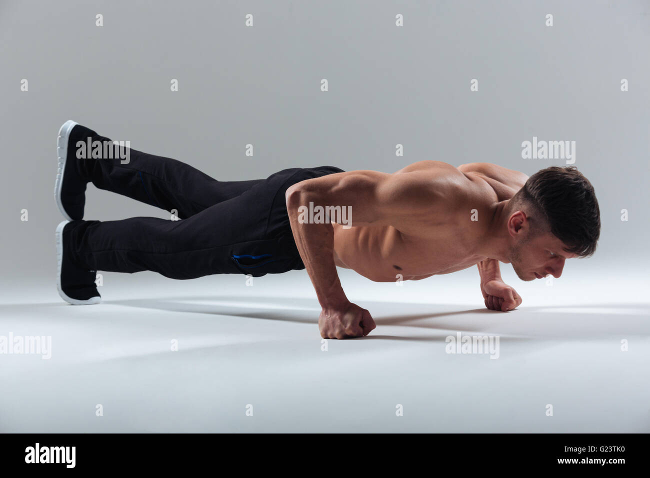 Plank fitness white background hi-res stock photography and images - Alamy