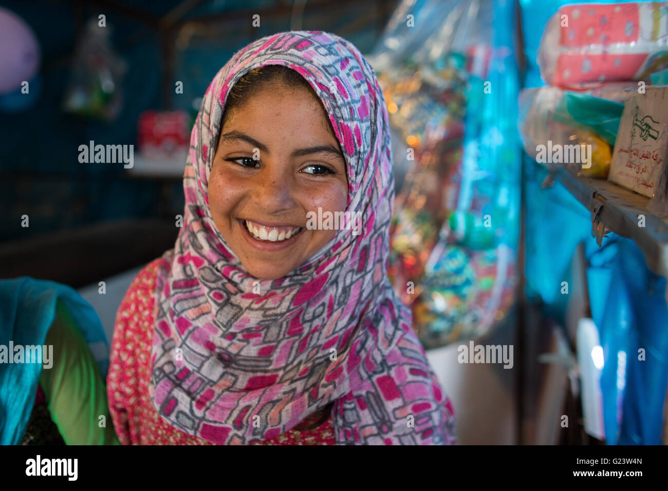 Iraqi People Happy High Resolution Stock Photography and Images - Alamy
