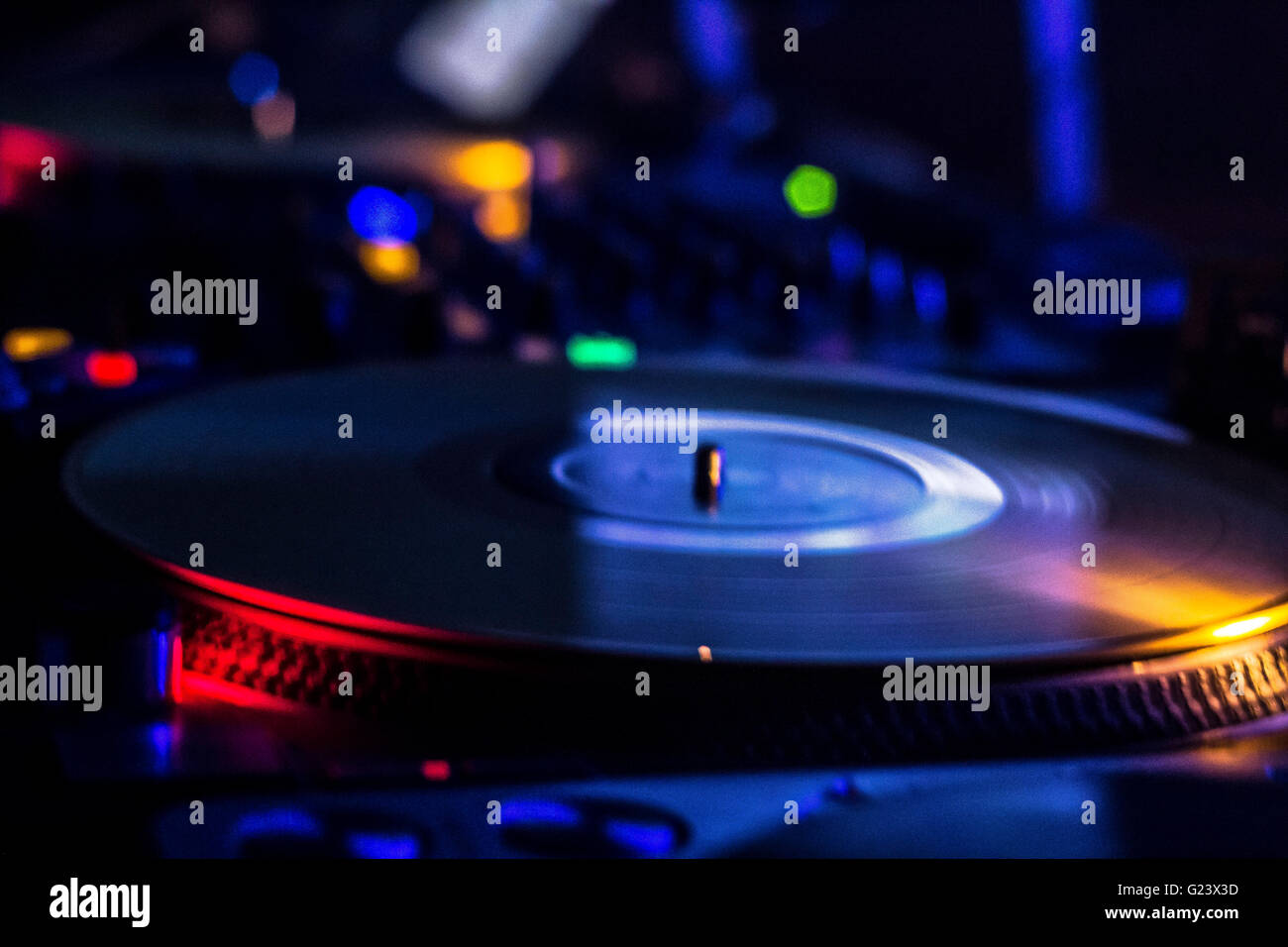 Decks music hi-res stock photography and images - Alamy