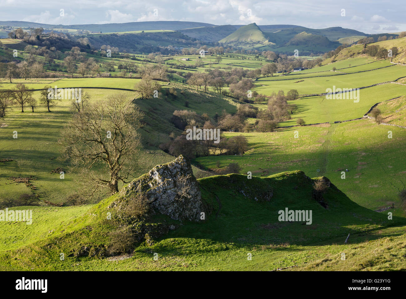 Pilsbury Castle, Dove Valley, Peak District National Park, Derbyshire ...