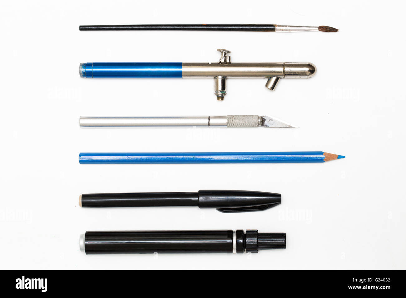 Illustrator tools hi-res stock photography and images - Alamy