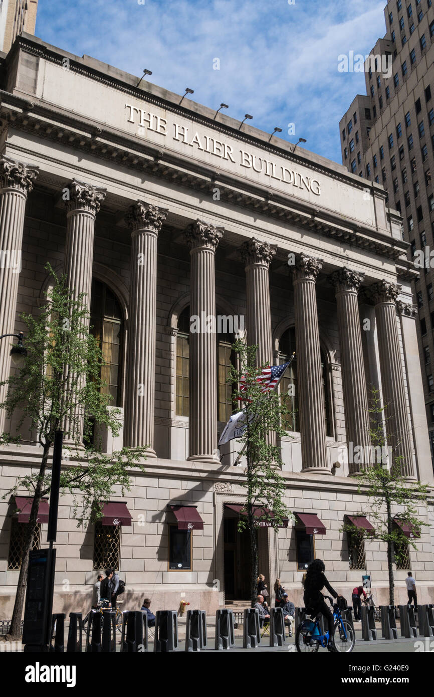 The Haier Building, 1356 Broadway , NYC,USA Stock Photo - Alamy