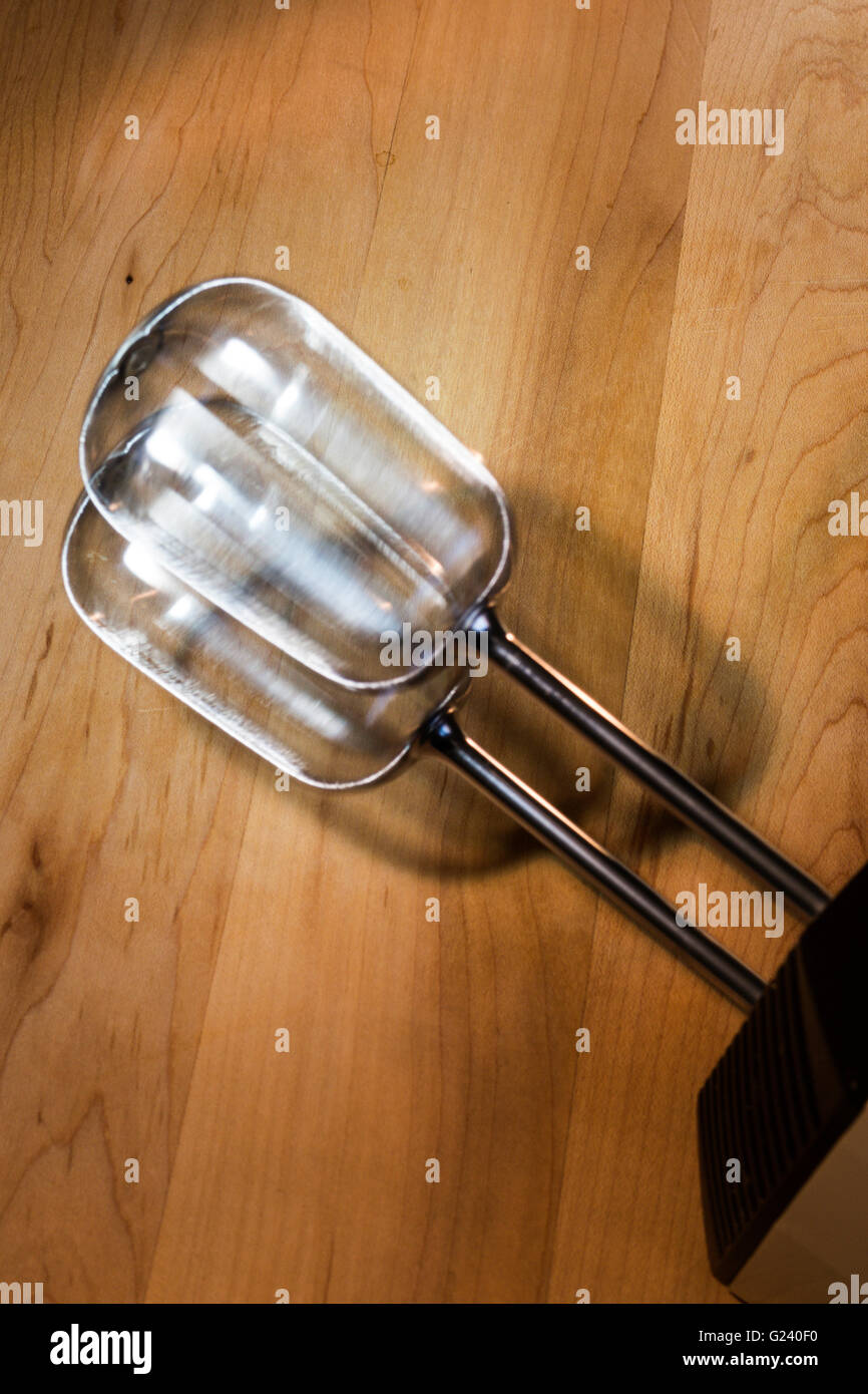 Hand electric mixer hi-res stock photography and images - Alamy