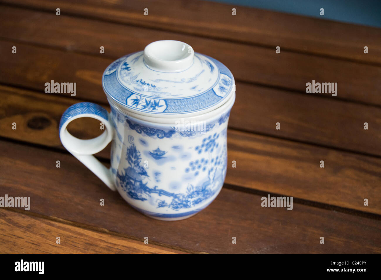 A chinese tea cup Stock Photo - Alamy
