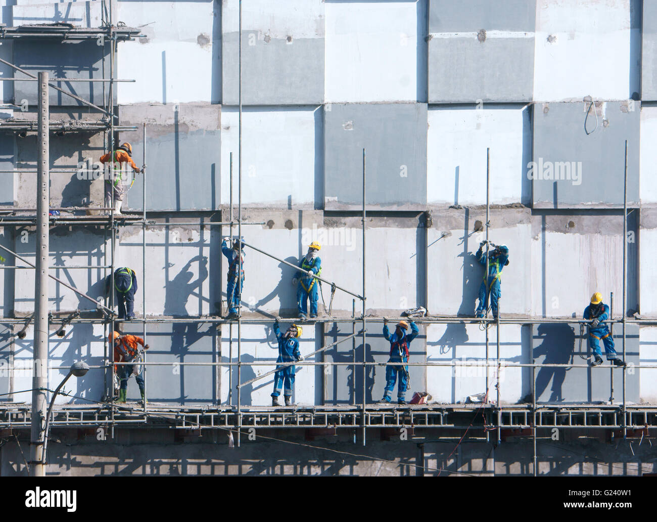 Asian construction worker hi-res stock photography and images - Alamy