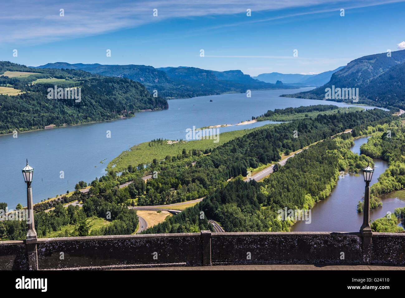 columbia river gorge, portland, oregon Stock Photo - Alamy
