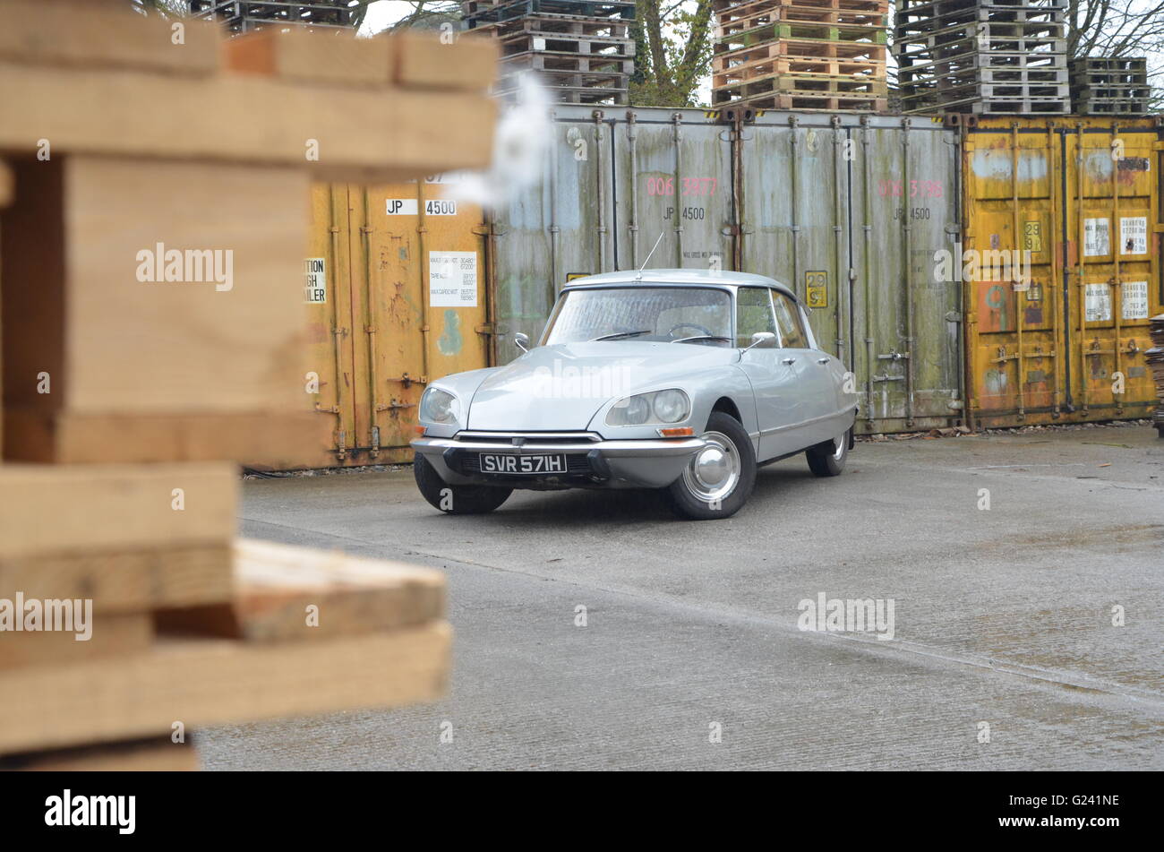 Classic Citroen DS Silver Grey Stock Photo - Alamy