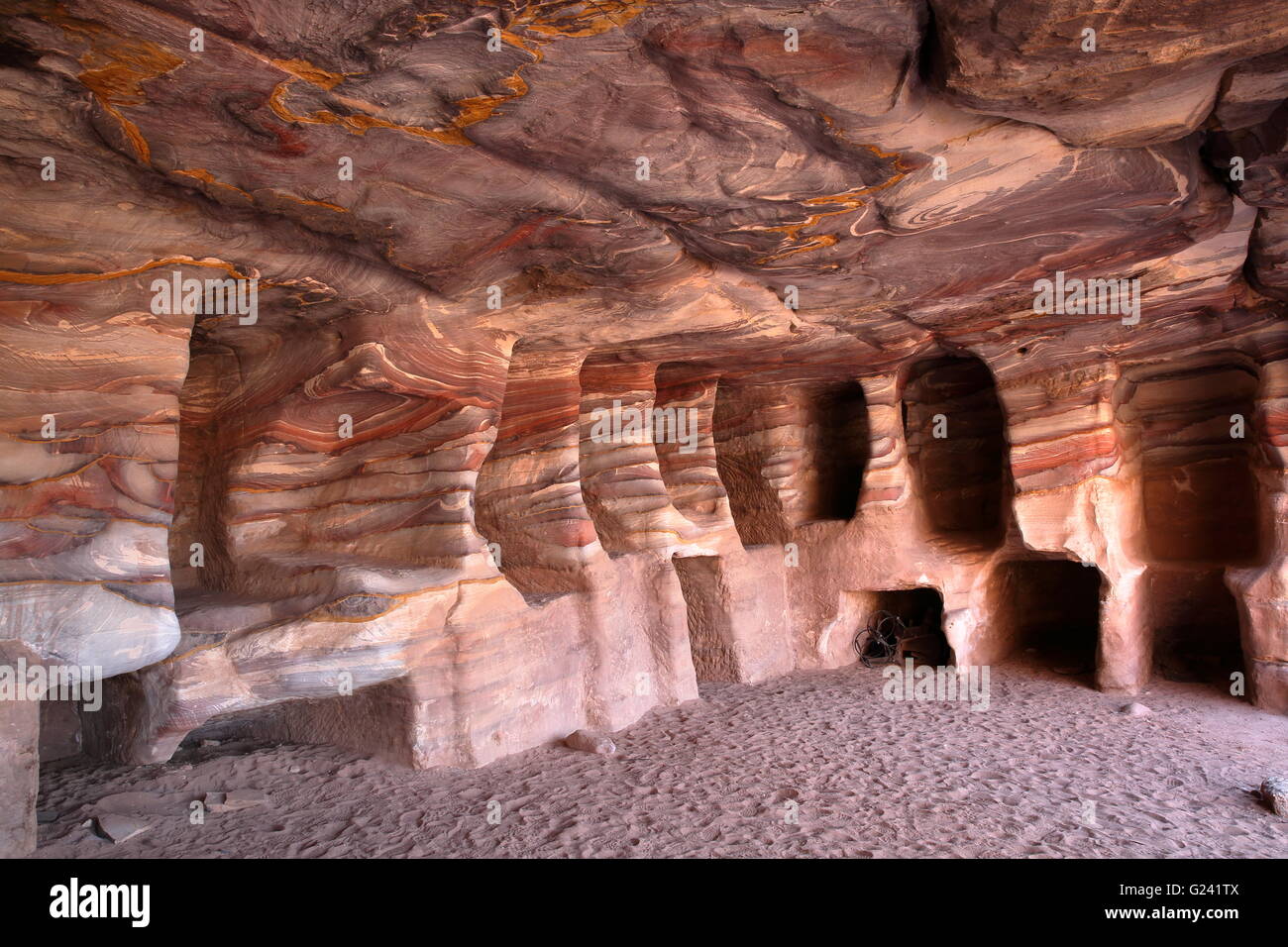 Colourful sandstone in Petra, Jordan Stock Photo - Alamy