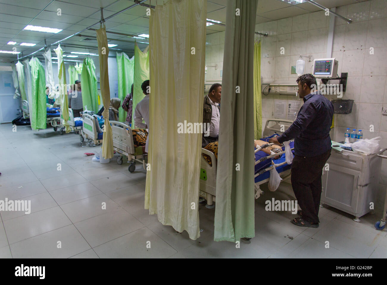 Emergency room at Sulaimaniya hospital, Iraq Stock Photo - Alamy