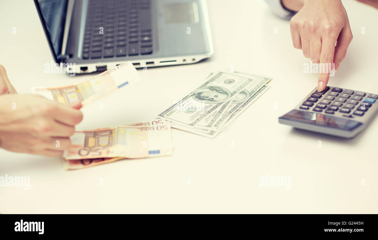 Counting with your hands hi-res stock photography and images - Alamy