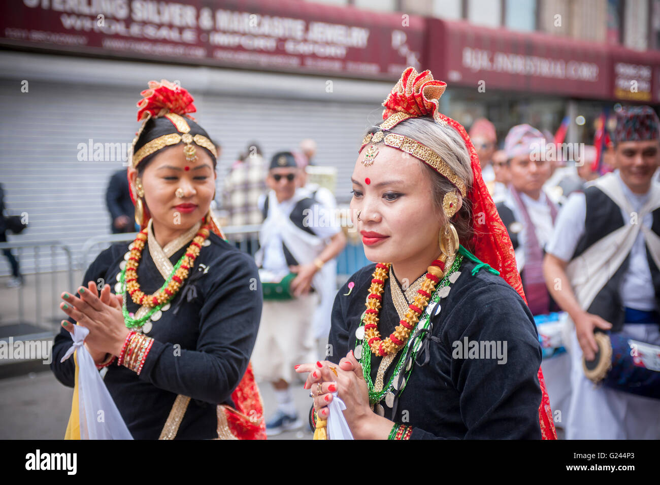 Hundreds of members of the Nepalese diaspora with their families and ...