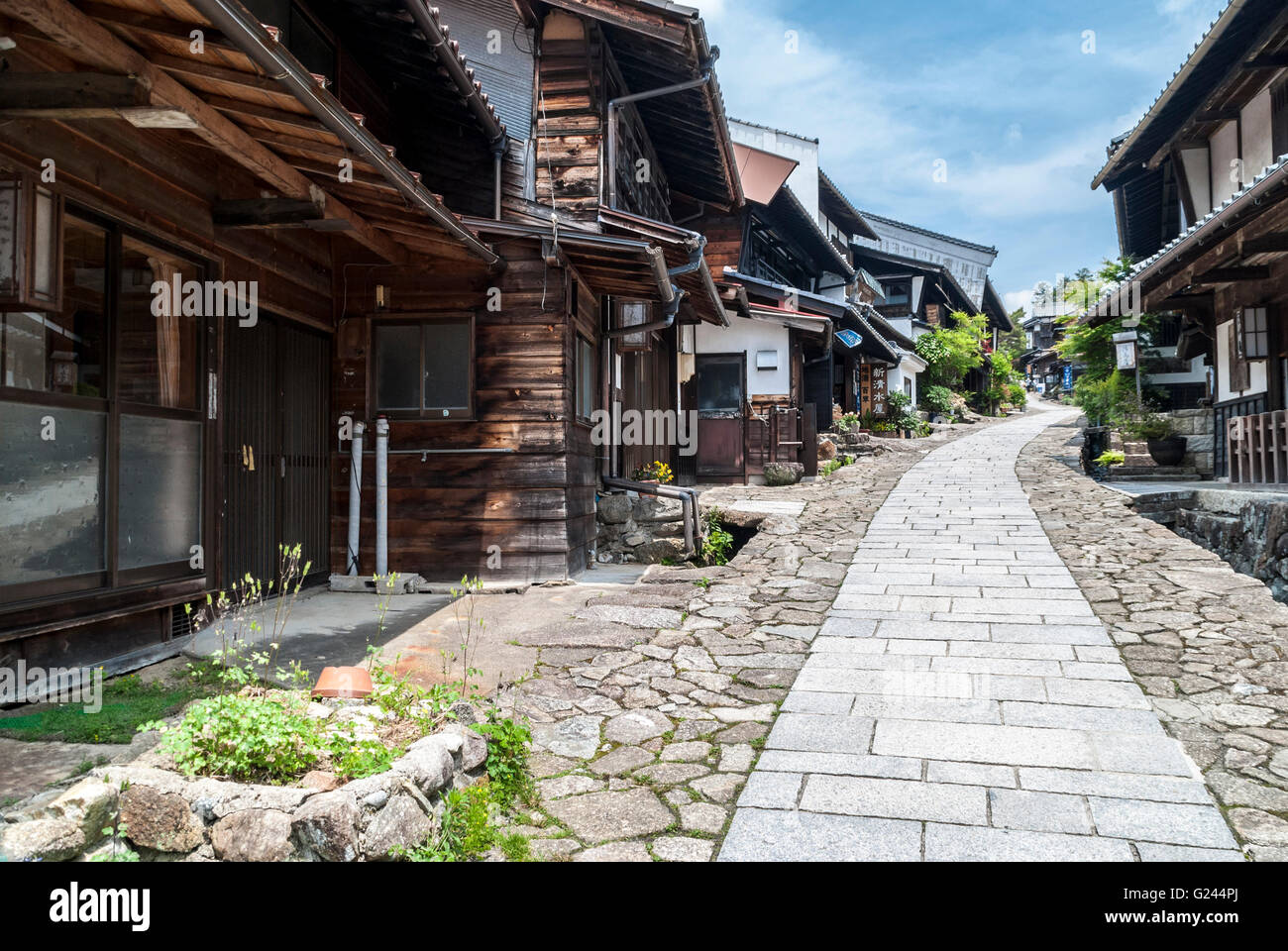 Hiking the Kiso Valley (Magome and Tsumago), Nakasendo road, in Japan ...