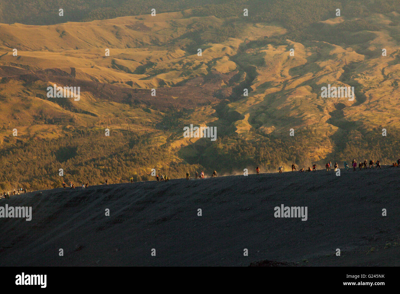 Hard hike to the top of mountain volcano Rinjani. Island Lombok ...