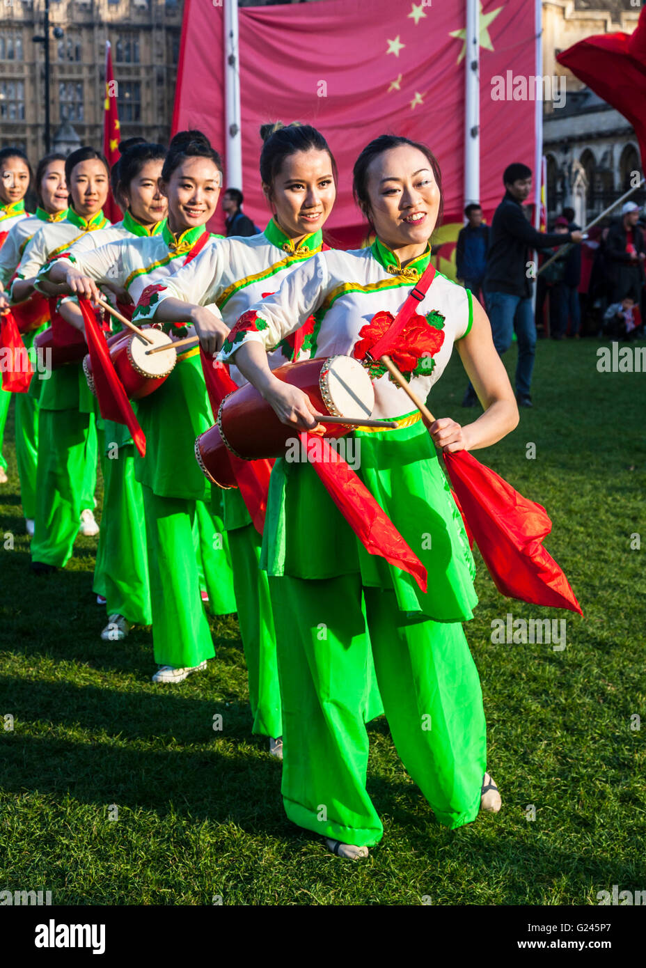 China square dance hi-res stock photography and images - Alamy