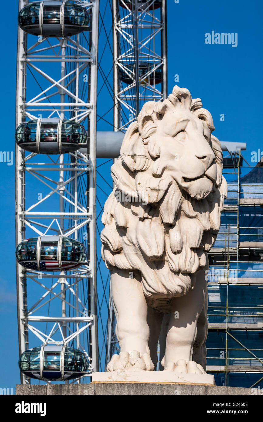 Sculpture london eye england hi-res stock photography and images - Alamy