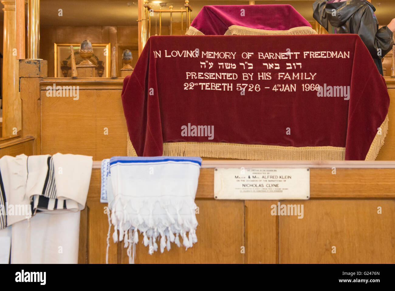 Ashkenazi synagogue hi-res stock photography and images - Alamy