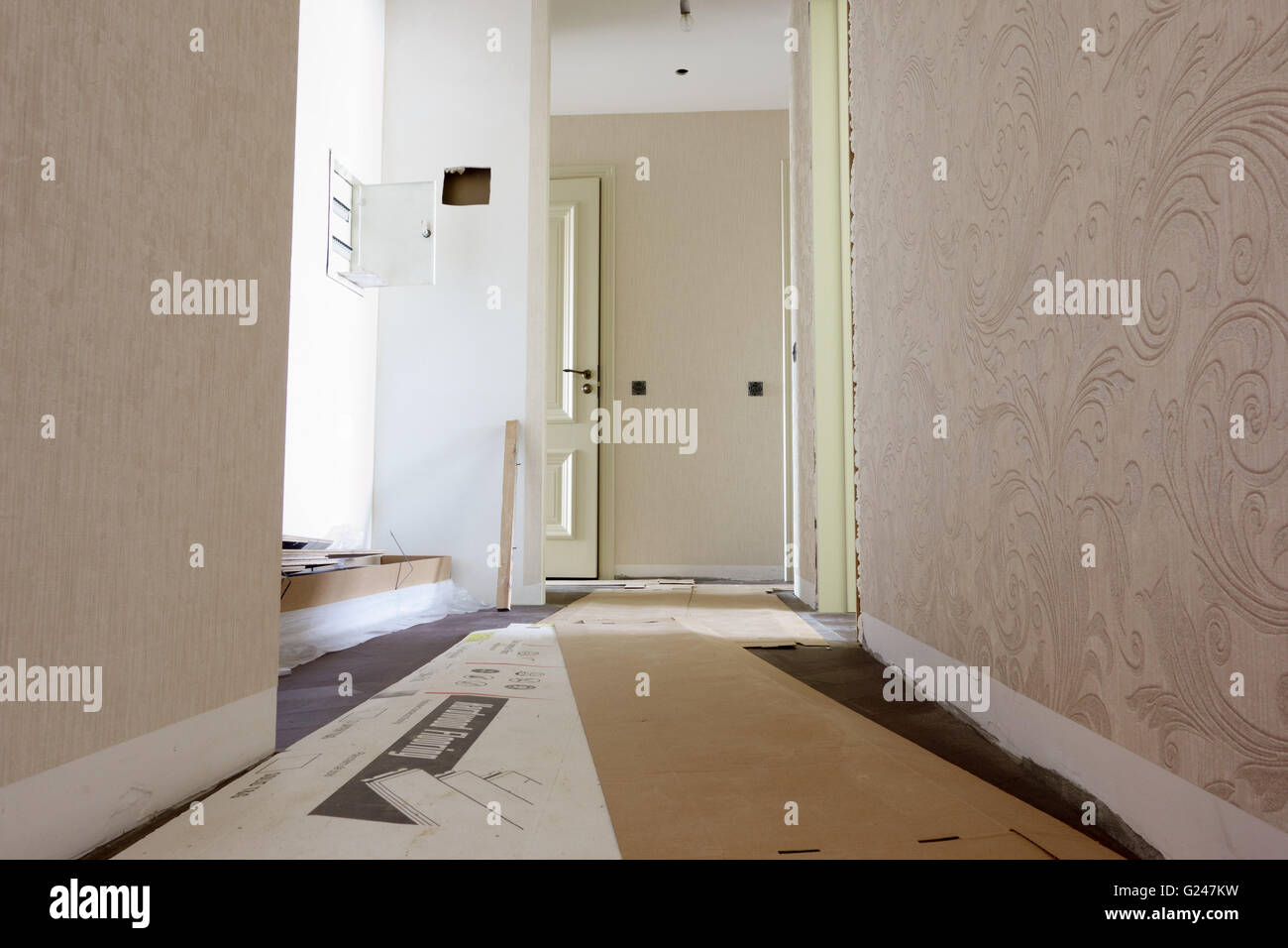 Construction works are carried out in a new apartment Stock Photo - Alamy