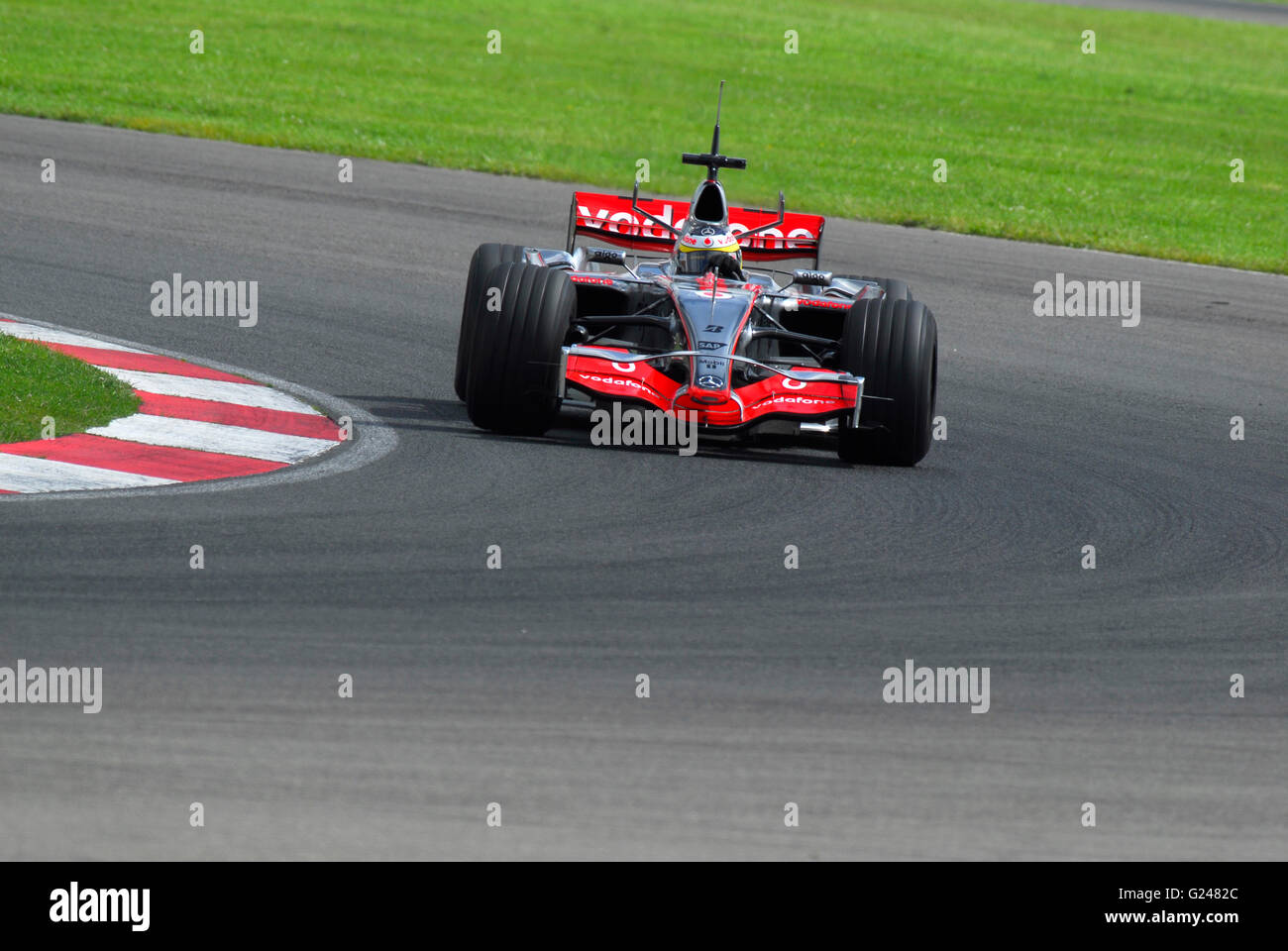 Silverstone testing hi-res stock photography and images - Alamy