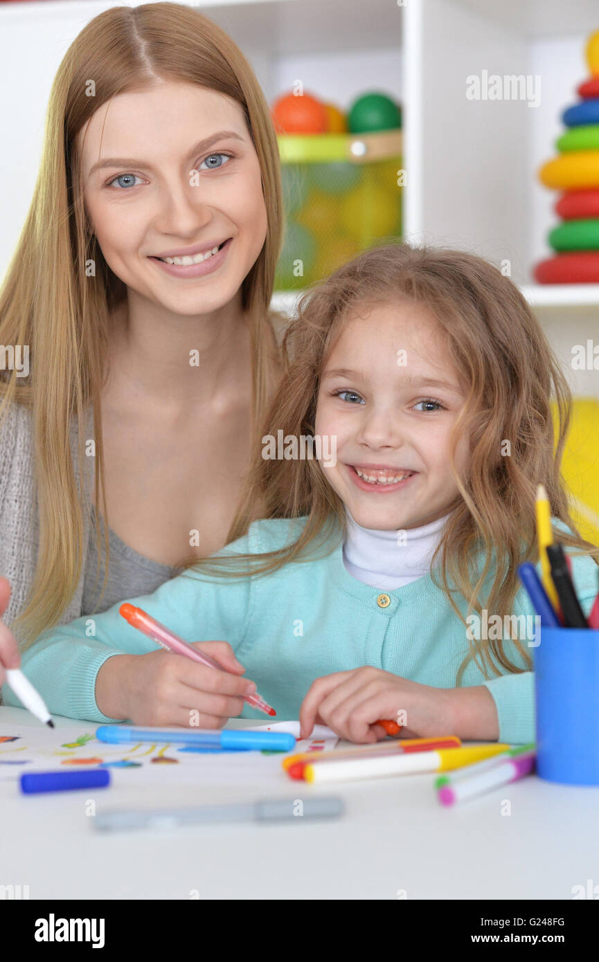 Working together middle school hi-res stock photography and images - Alamy