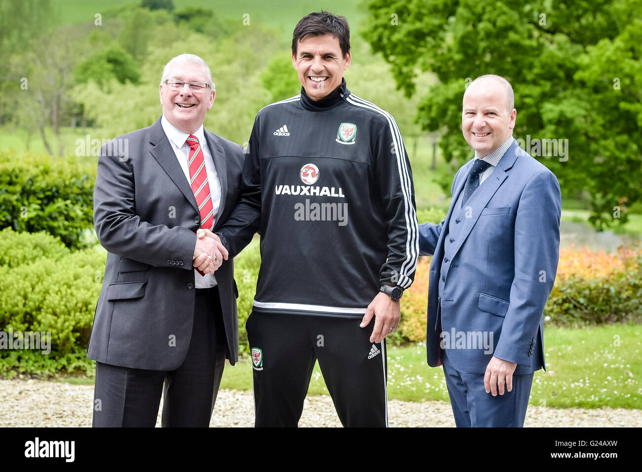 Wales' national football team manager Chris Coleman (centre) shakes ...
