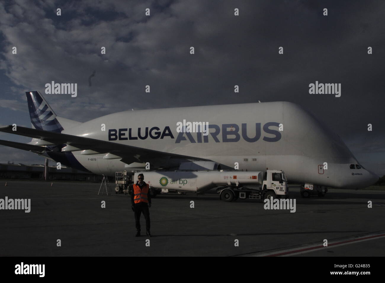 Airbus a300 supertransporter hi-res stock photography and images - Alamy