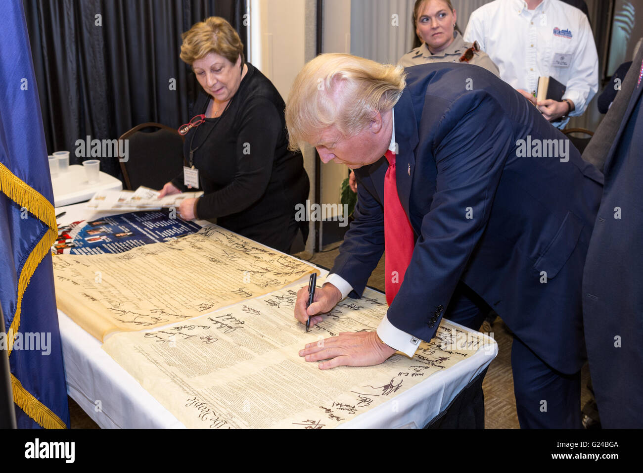 Tea party pledge hi-res stock photography and images - Alamy