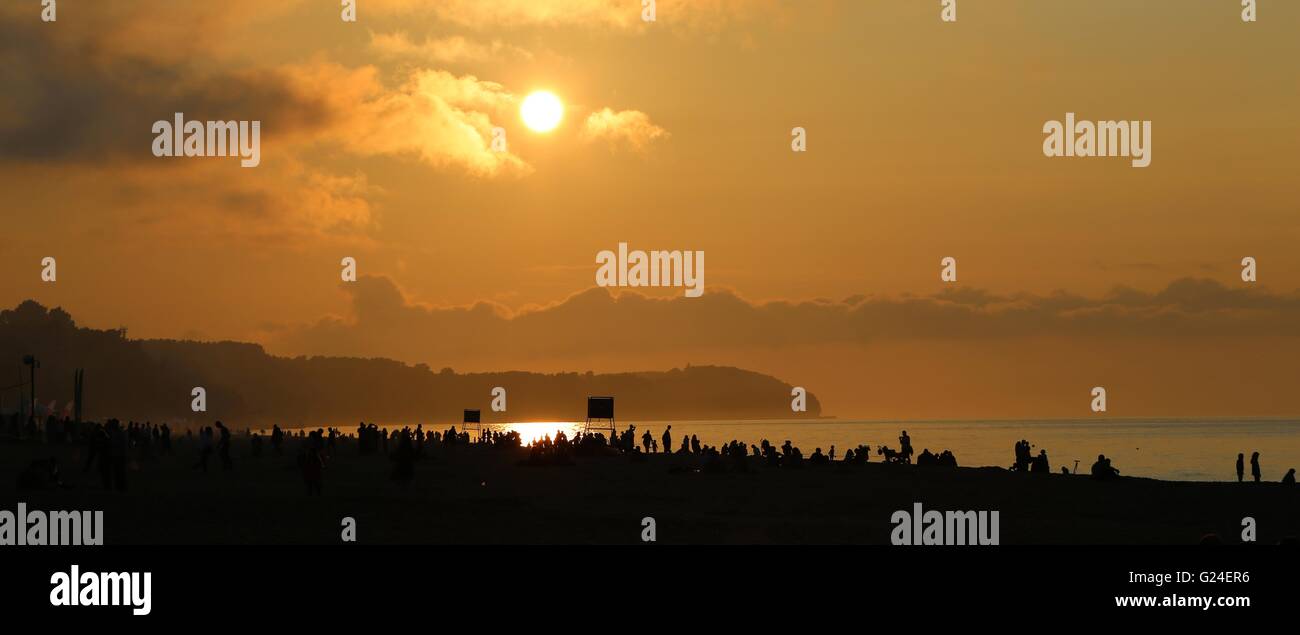 Spring break beach party hi-res stock photography and images - Alamy