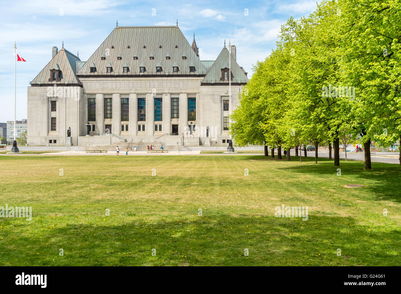 Supreme court of canada hi-res stock photography and images - Alamy