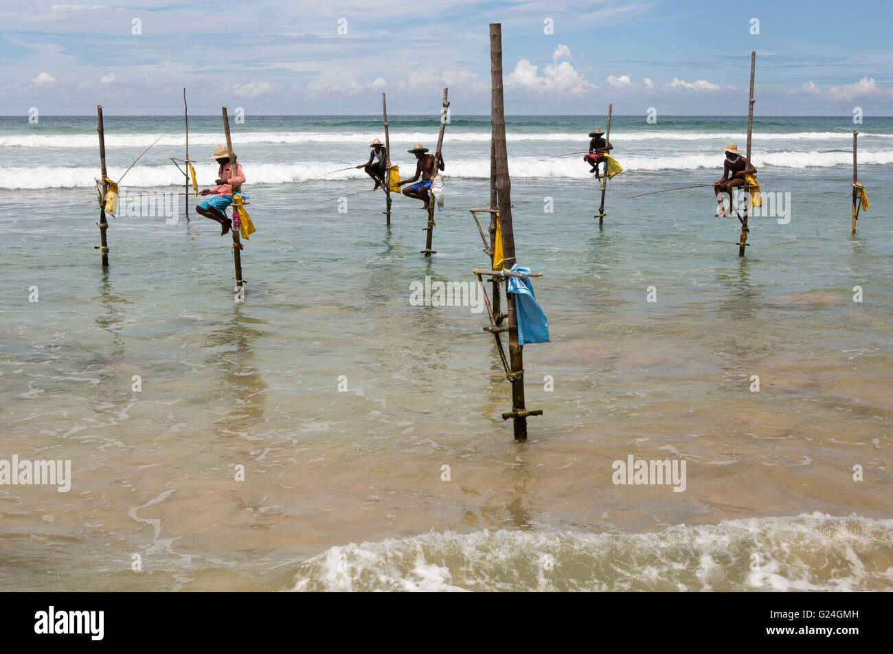 Sri lanka stilt fisher hi-res stock photography and images - Alamy