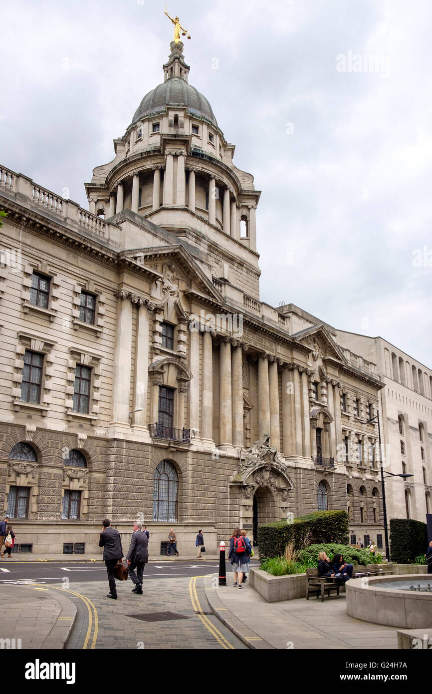 Old bailey court photo hi-res stock photography and images - Alamy