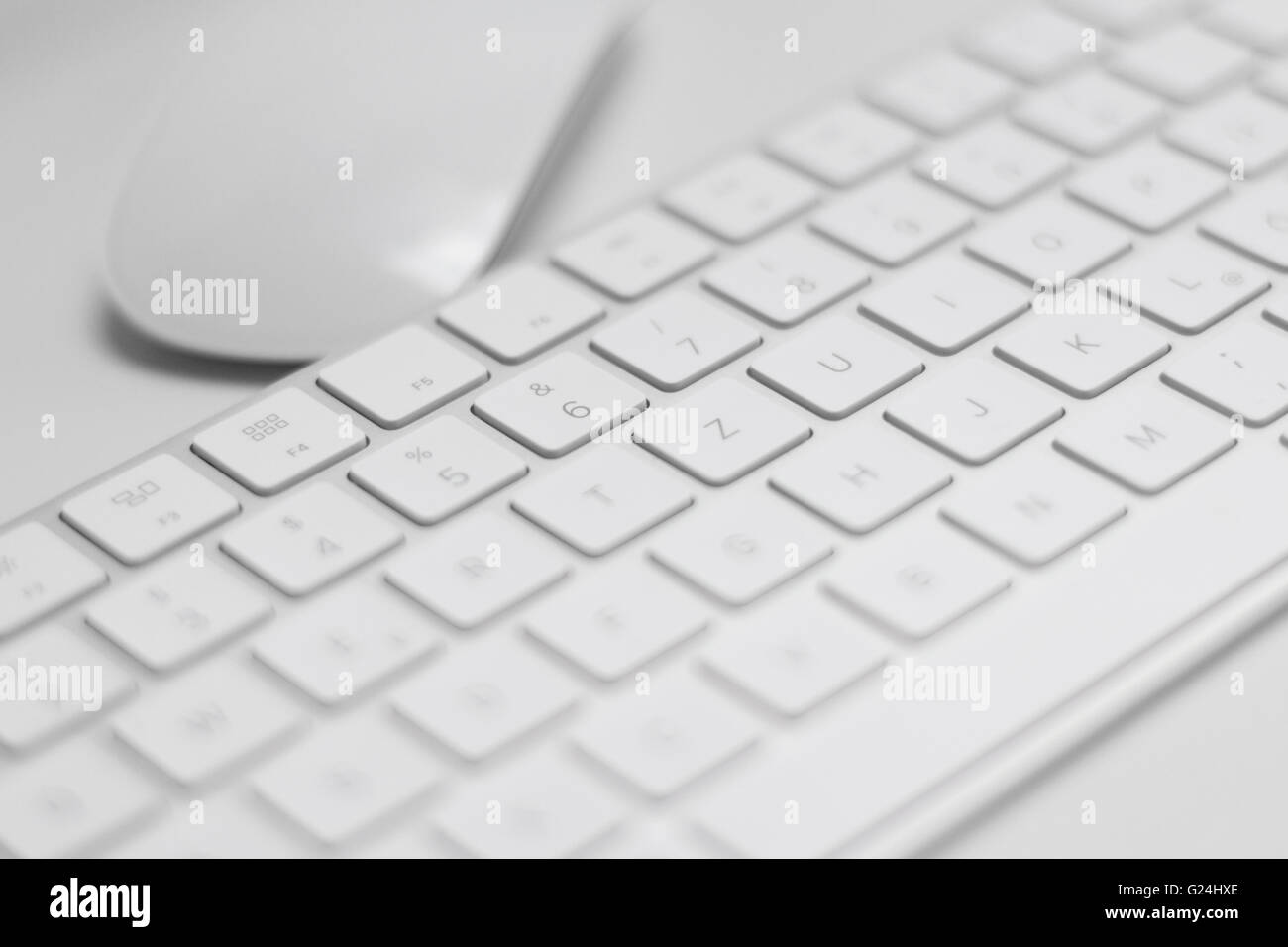 Wireless keyboard mouse hi-res stock photography and images - Alamy