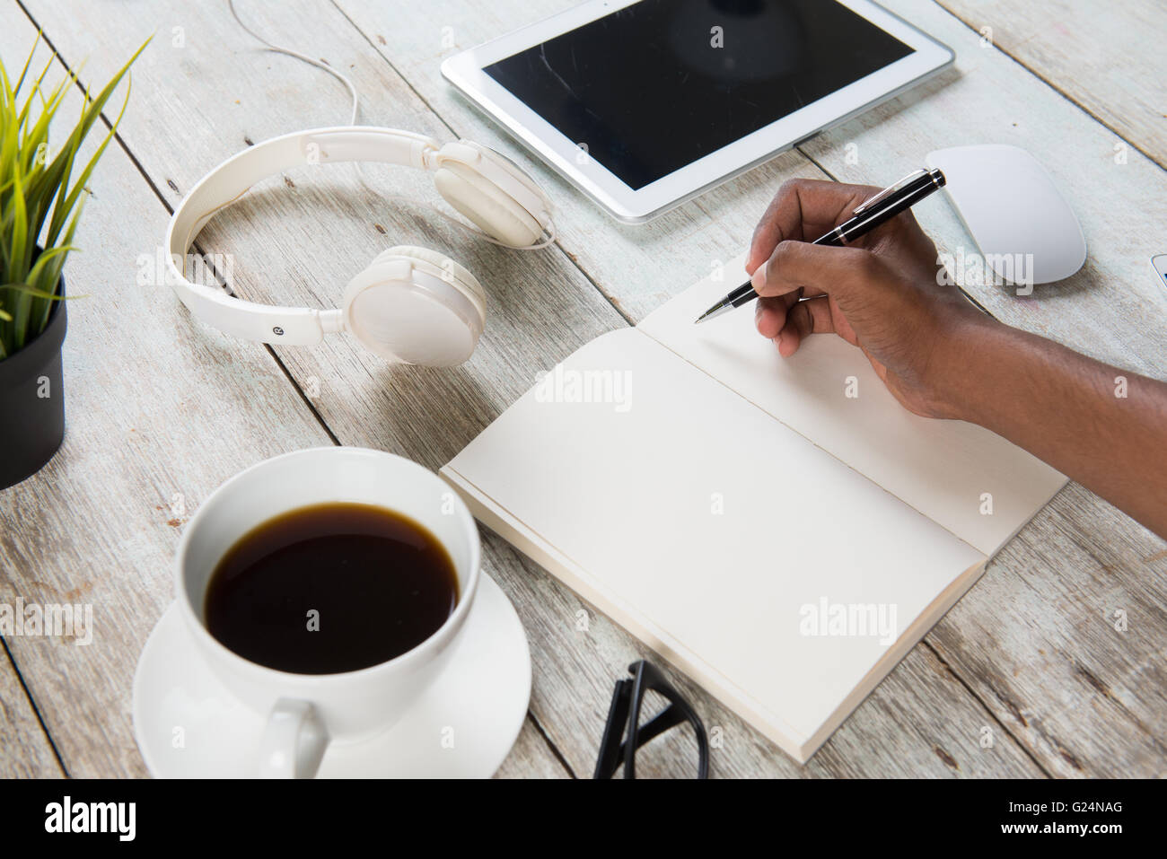 workspace top down Stock Photo - Alamy