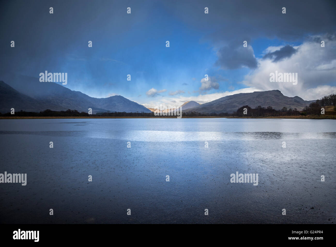 Loch awe hi-res stock photography and images - Alamy