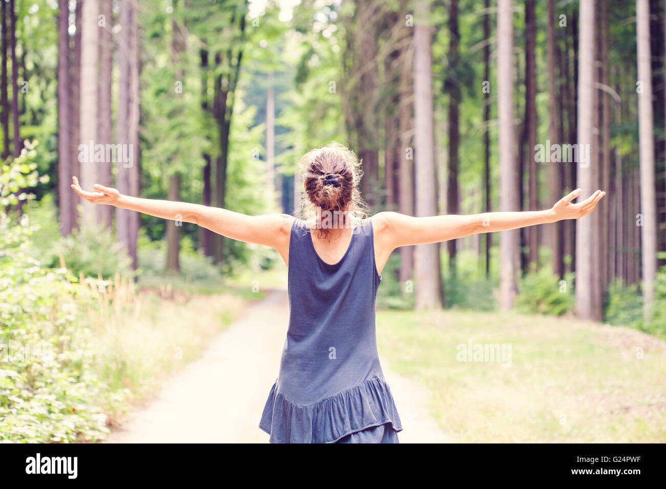 Gratitude hug hi-res stock photography and images - Alamy