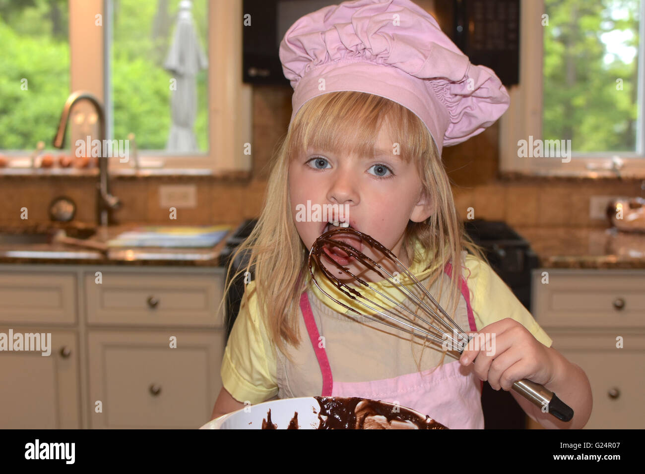 Child baking whisk hi-res stock photography and images - Alamy