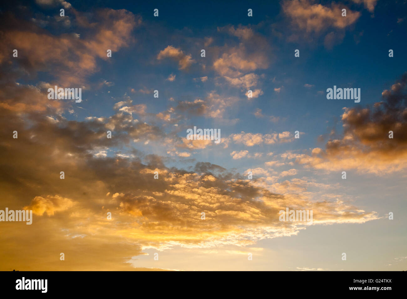 Golden clouds colours hi-res stock photography and images - Alamy