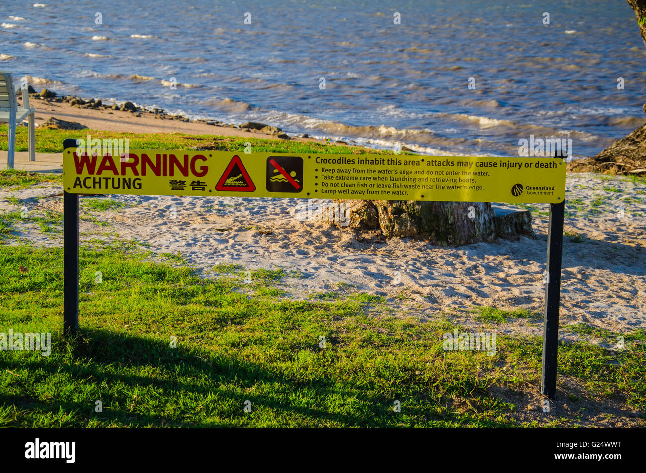 Beware of crocodiles warning sign hi-res stock photography and images ...