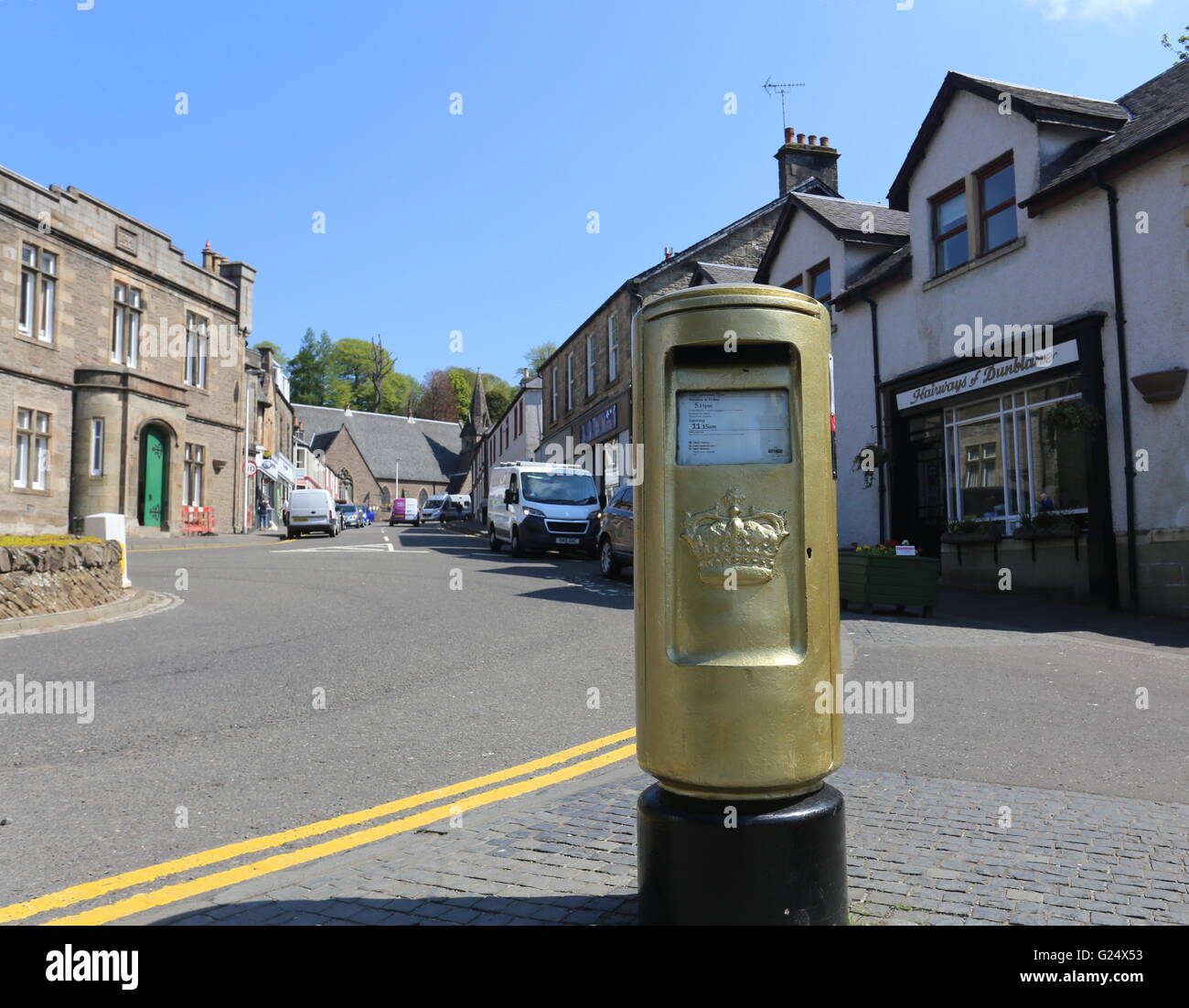 Golden post box in honour of Andy Murray's 2012 gold medal Dunblane ...