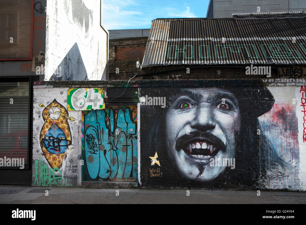 Vampire graffiti hi-res stock photography and images - Alamy
